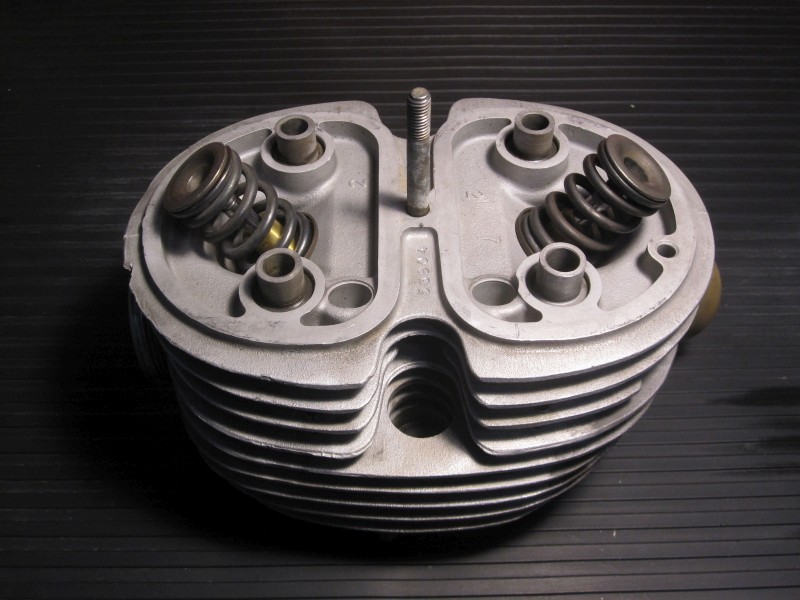 1974 BMW R90S “Lester” – R&D Vintage Airheads