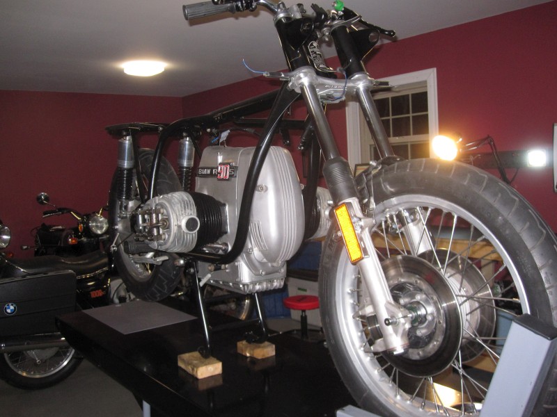 1974 BMW R90S “Lester” – R&D Vintage Airheads